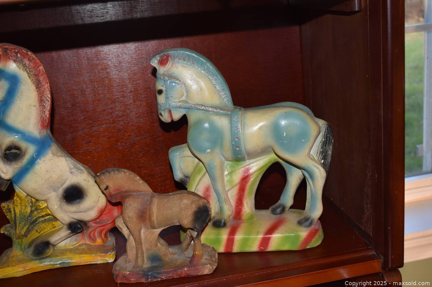 Five Carnival Chalkware Horse Figurines | Maxsold