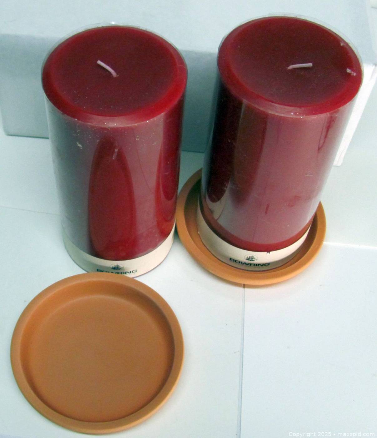 Bowring 4"×8" deep red pillar candles set | Maxsold