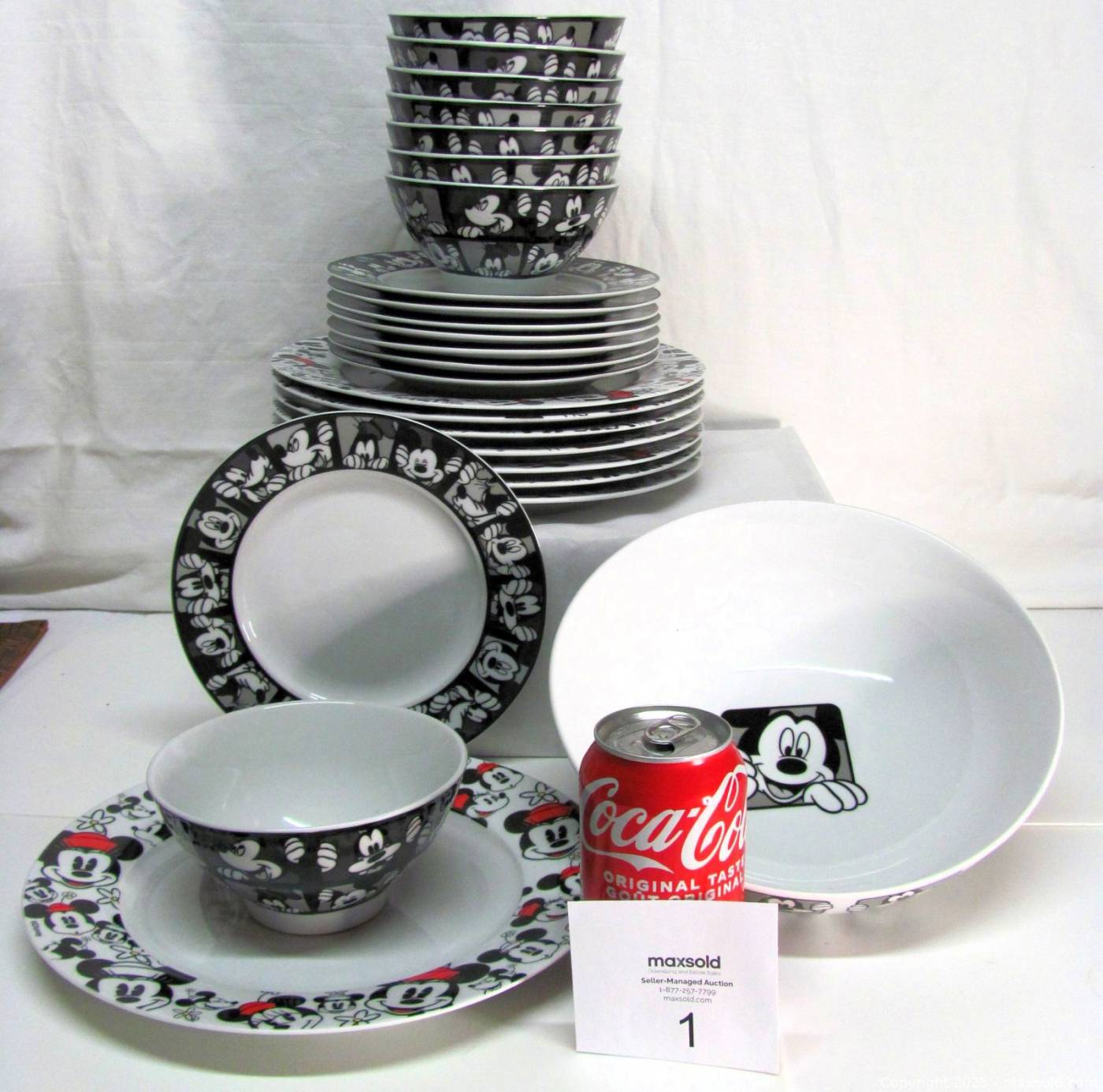 Disney Mickey Mouse 25-Piece Dinnerware Service for 8 | Maxsold