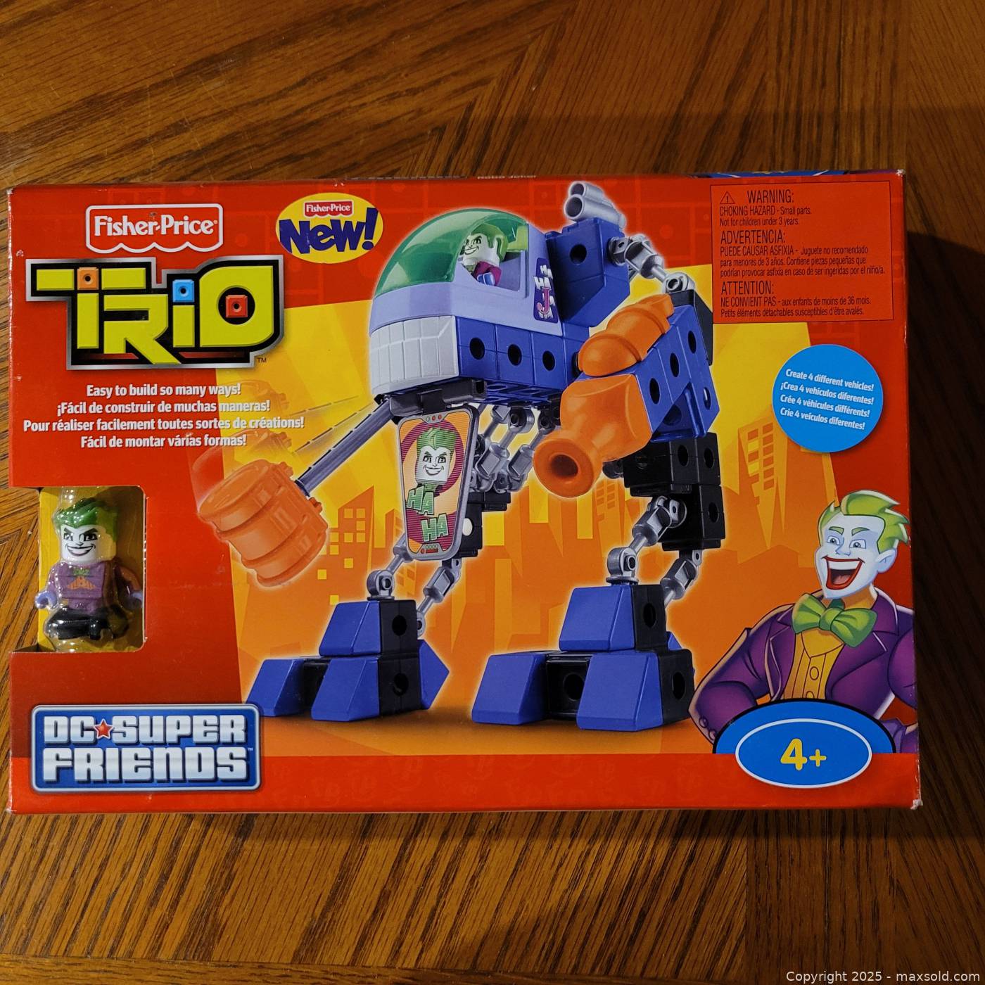 Fisher-Price TRIO Joker Bot 60-Piece Set | Maxsold