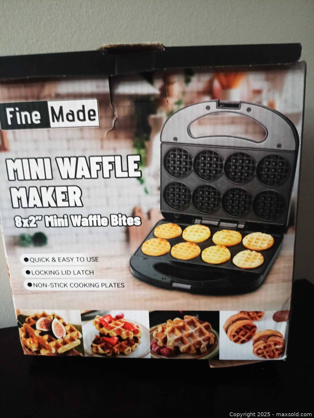 Fine Made mini waffle maker | Maxsold