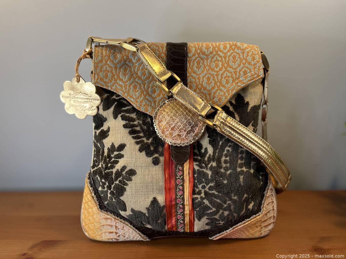 Spencer & Rutherford leather brocade shoulder handbag | Maxsold
