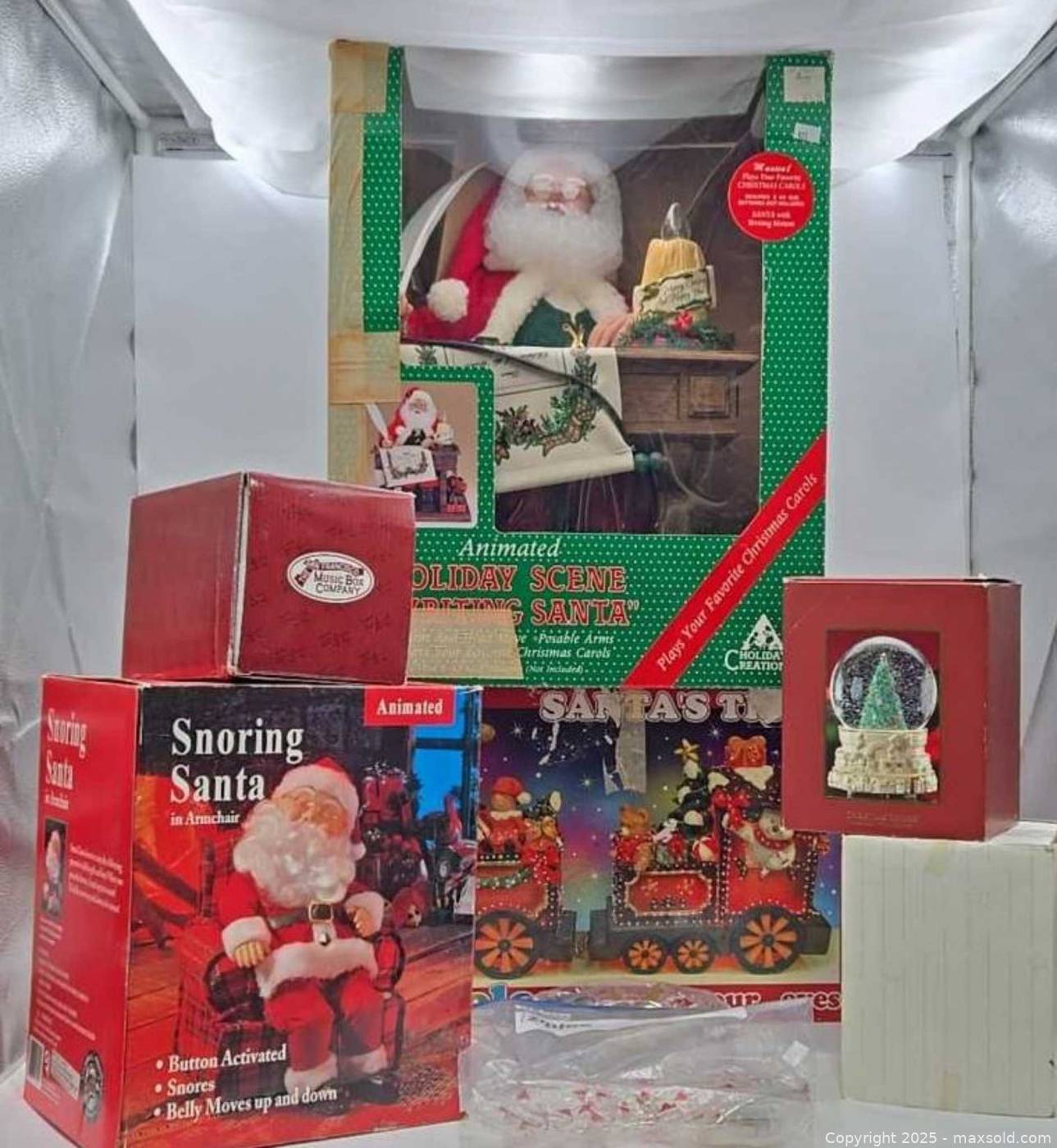 Mixed Christmas Decor Collection | Maxsold