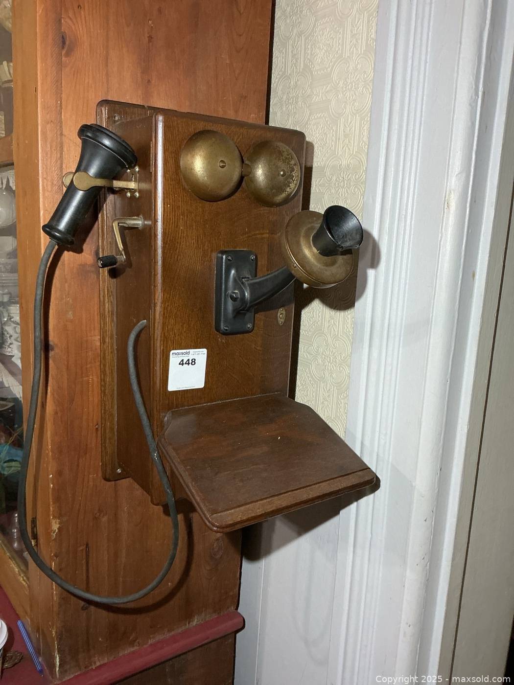 Antique wooden wall mount telephone | Maxsold