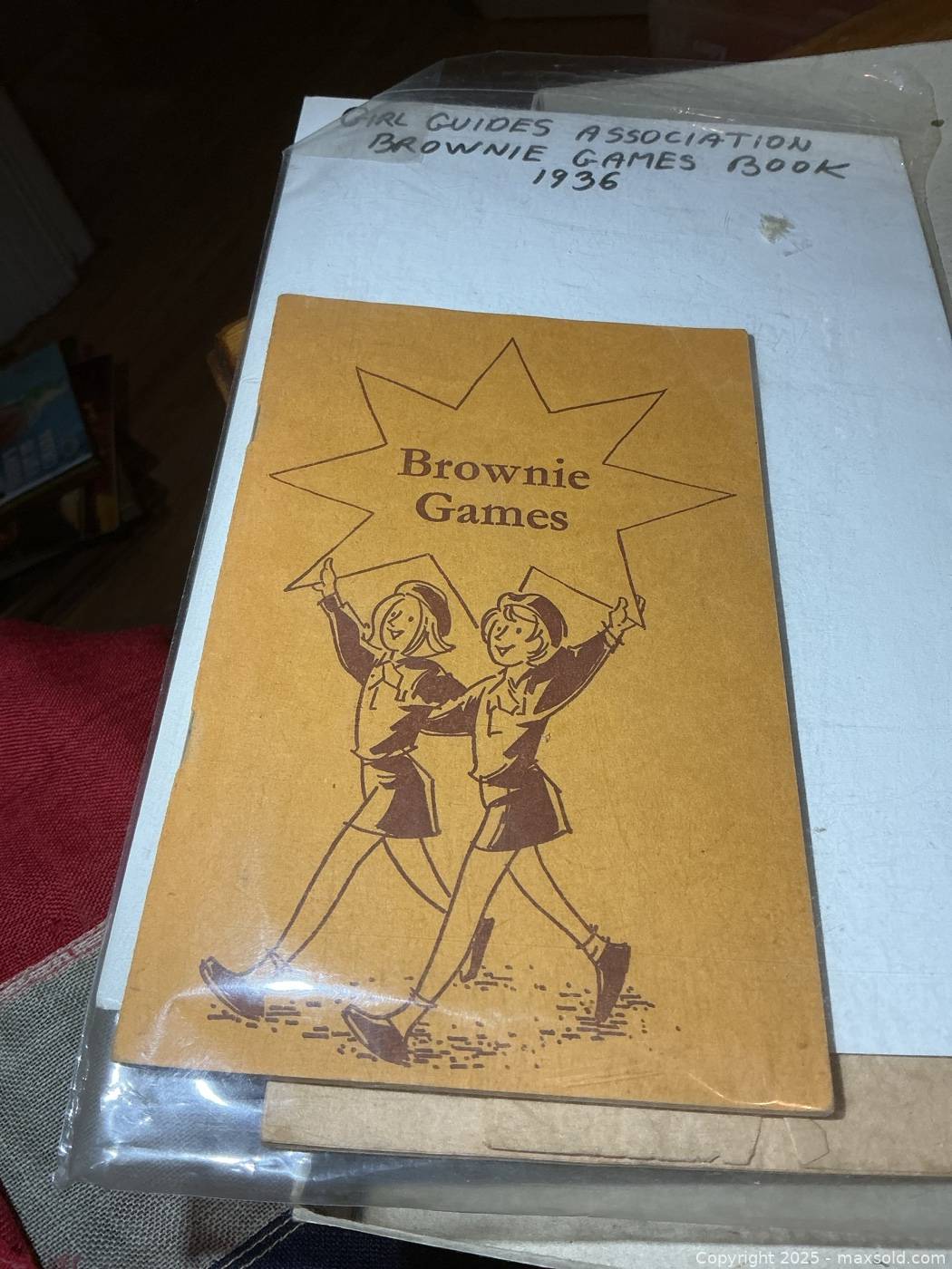 Girl Guides handbooks, card and whistle | Maxsold