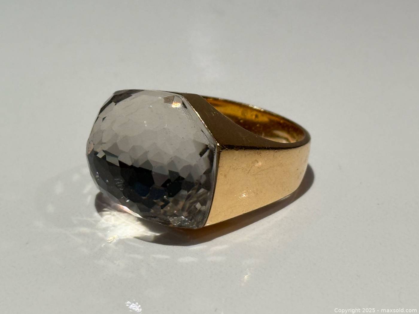 18K Yellow Gold Quartz Power Ring | Maxsold
