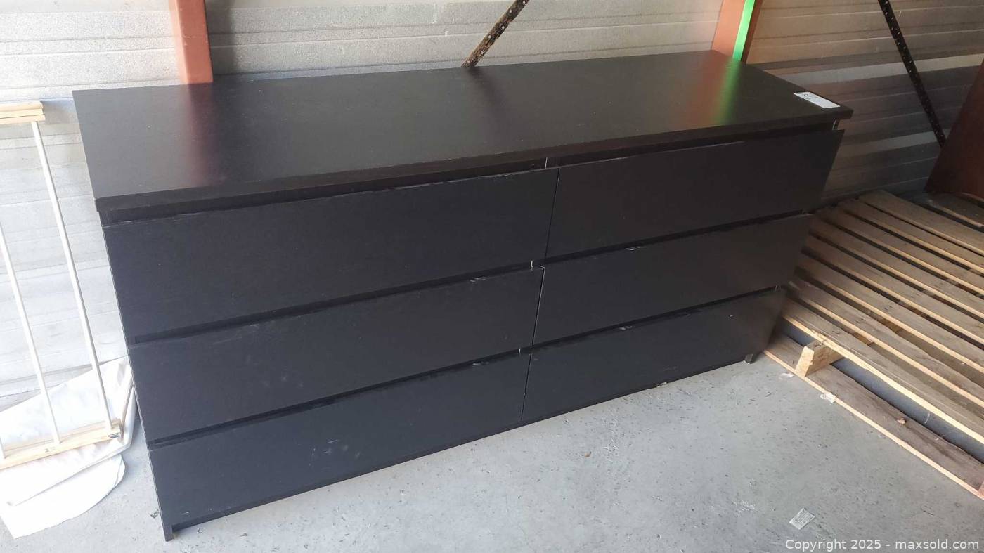 IKEA MALM dark brown 6-drawer dresser | Maxsold