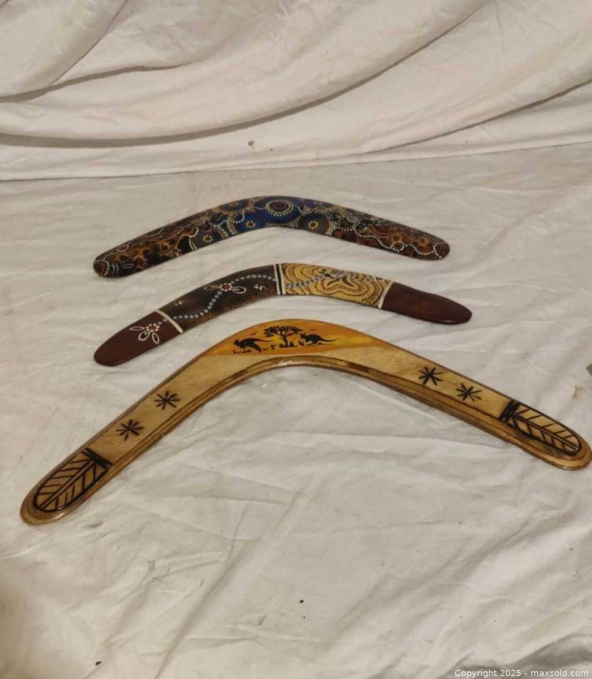 Set Of 3 Wooden Returning Boomerangs Maxsold