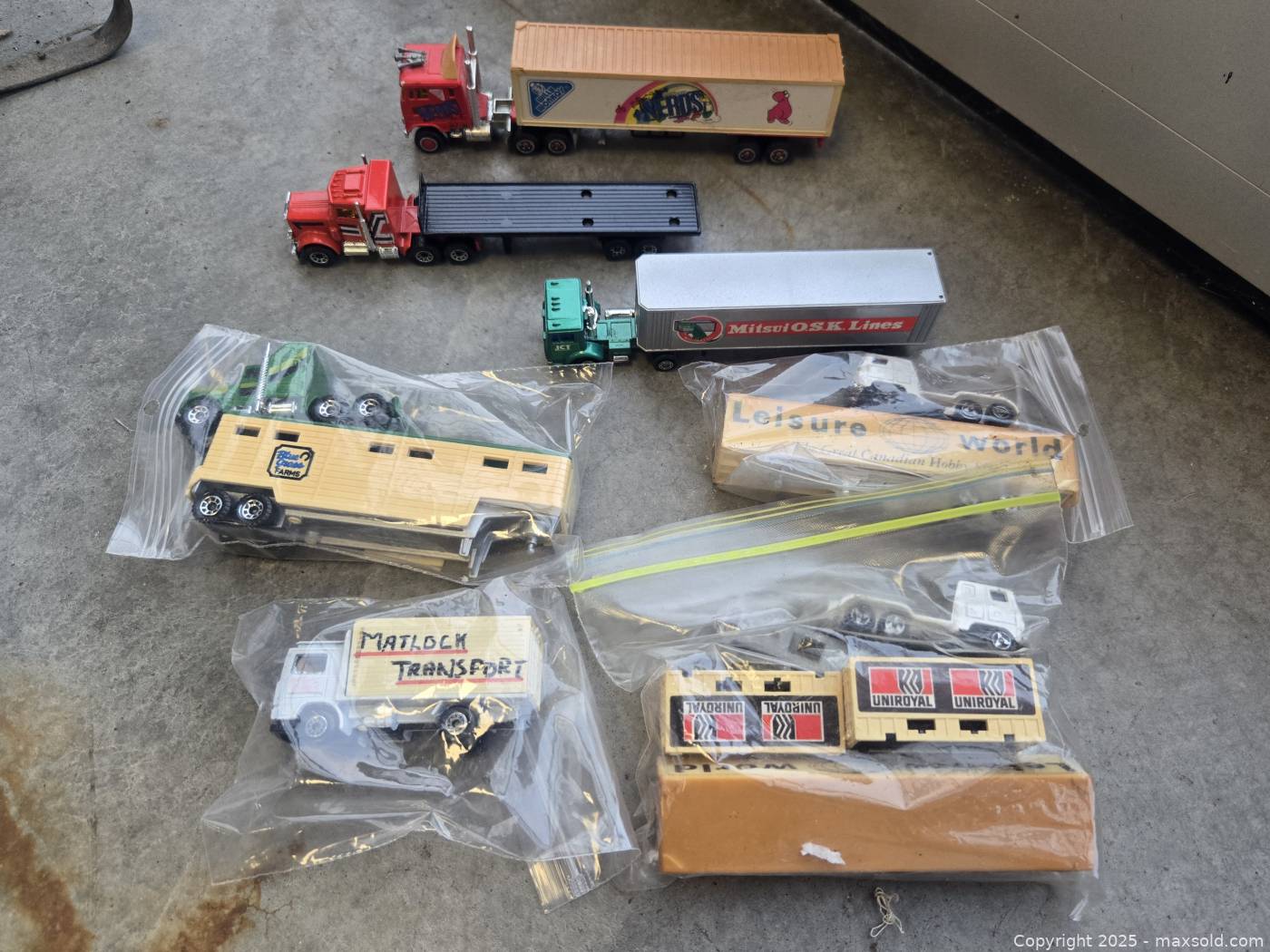 Vintage Dinky tractor-trailer toy lot | Maxsold