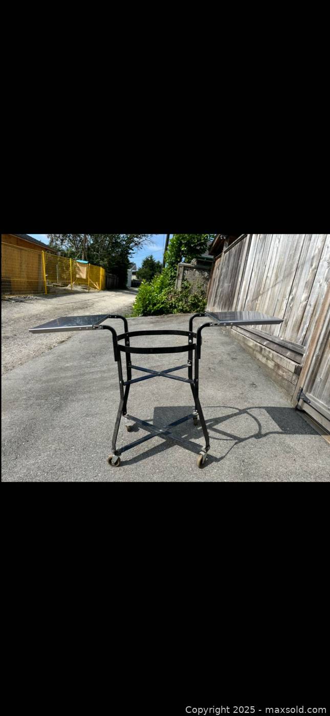 Primo large charcoal grill rolling stand with dual stainless steel ...