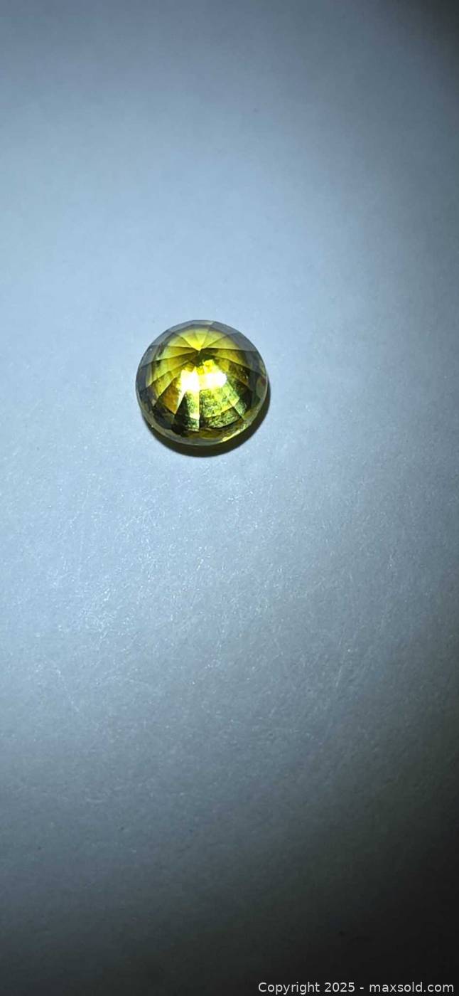 0.97ct African sphene gemstone | Maxsold