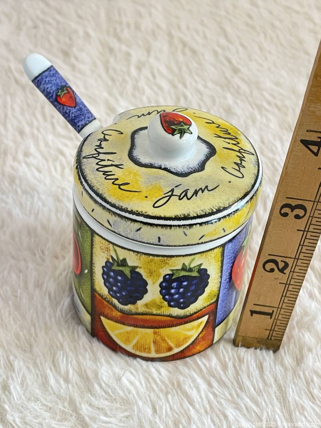 Vintage ceramic jam jar with spoon | Maxsold