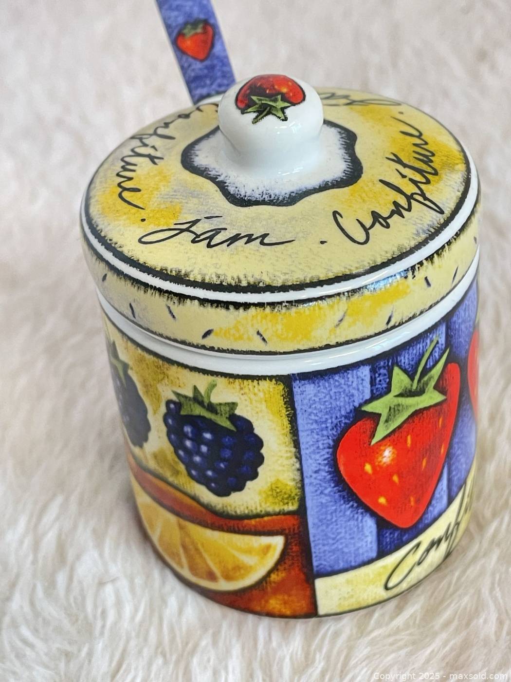 Vintage ceramic jam jar with spoon | Maxsold