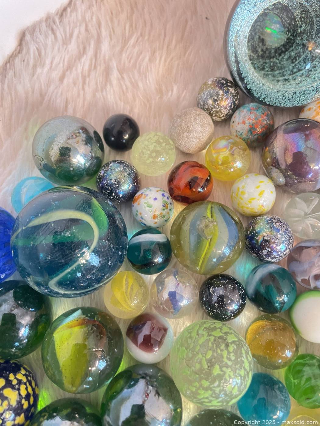 Vintage marble collection | Maxsold