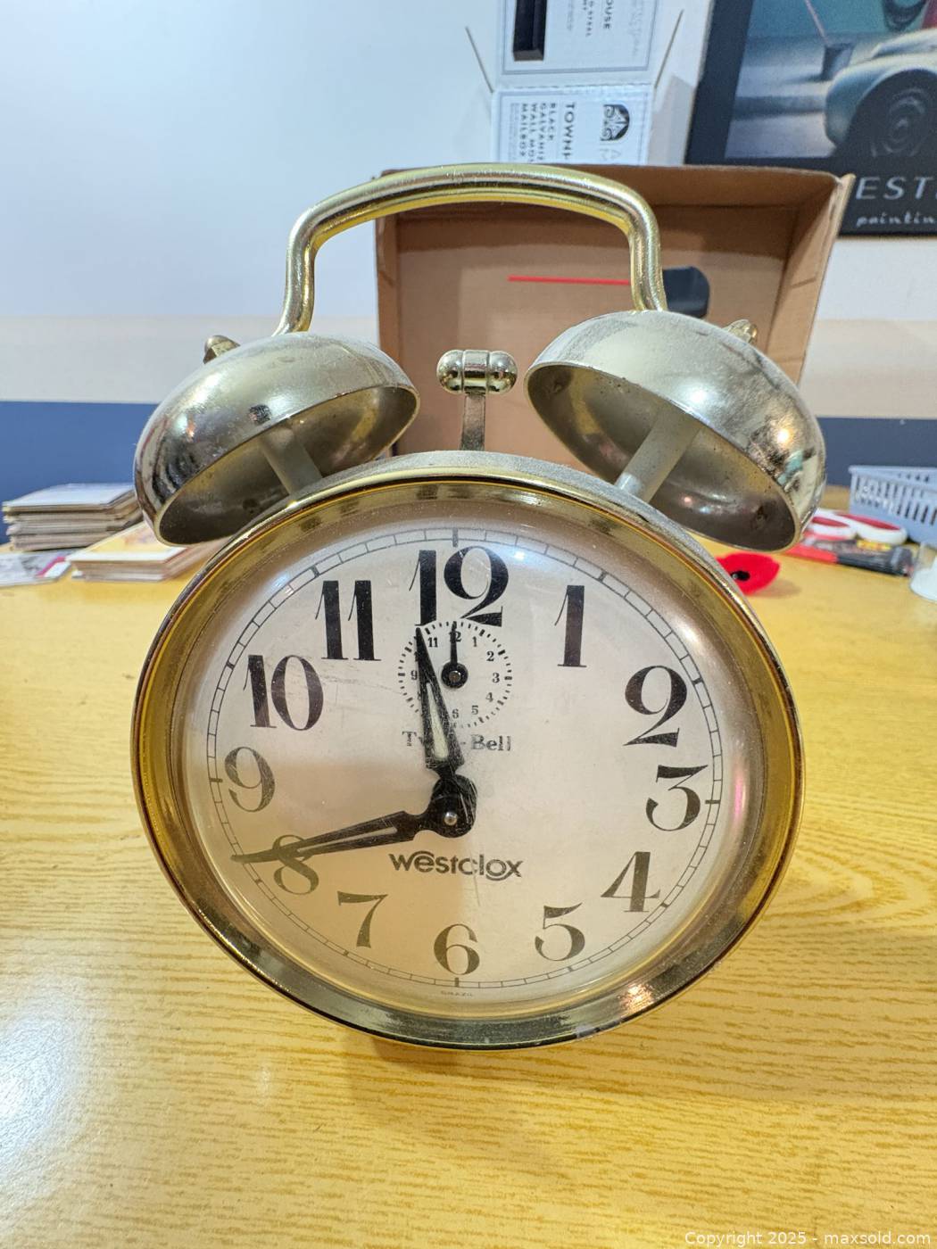Westclox twin-bell mechanical alarm clock | Maxsold