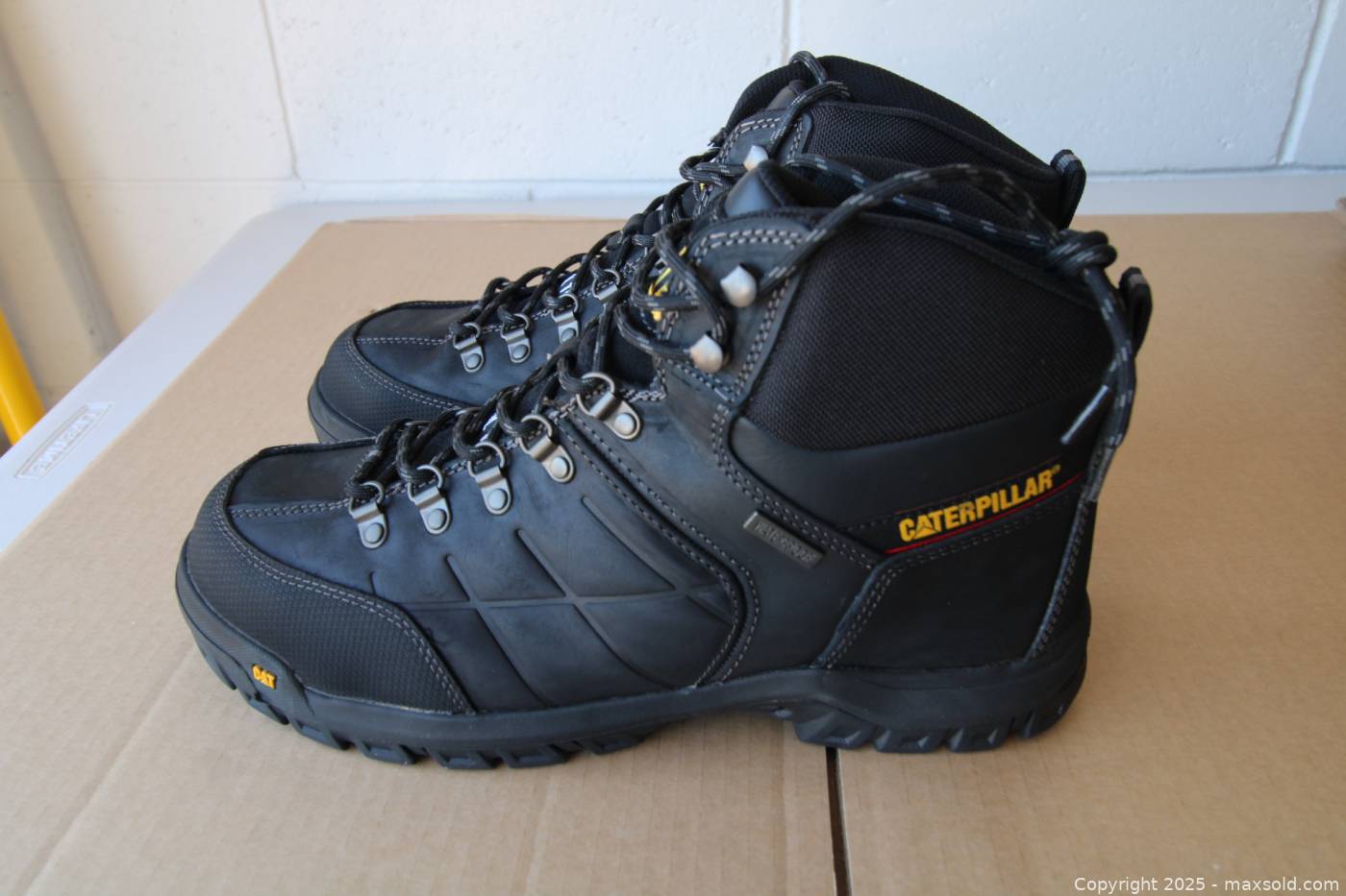 Caterpillar Threshold WP ST Steel Toe Work Boots Size 13 | Maxsold