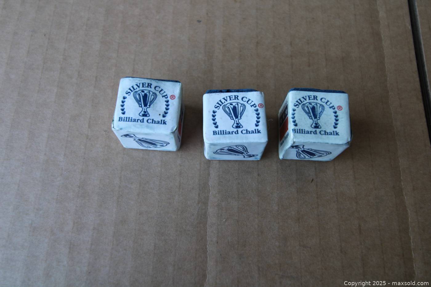 Silver Cup Billiard Chalk, 3 Cubes | Maxsold