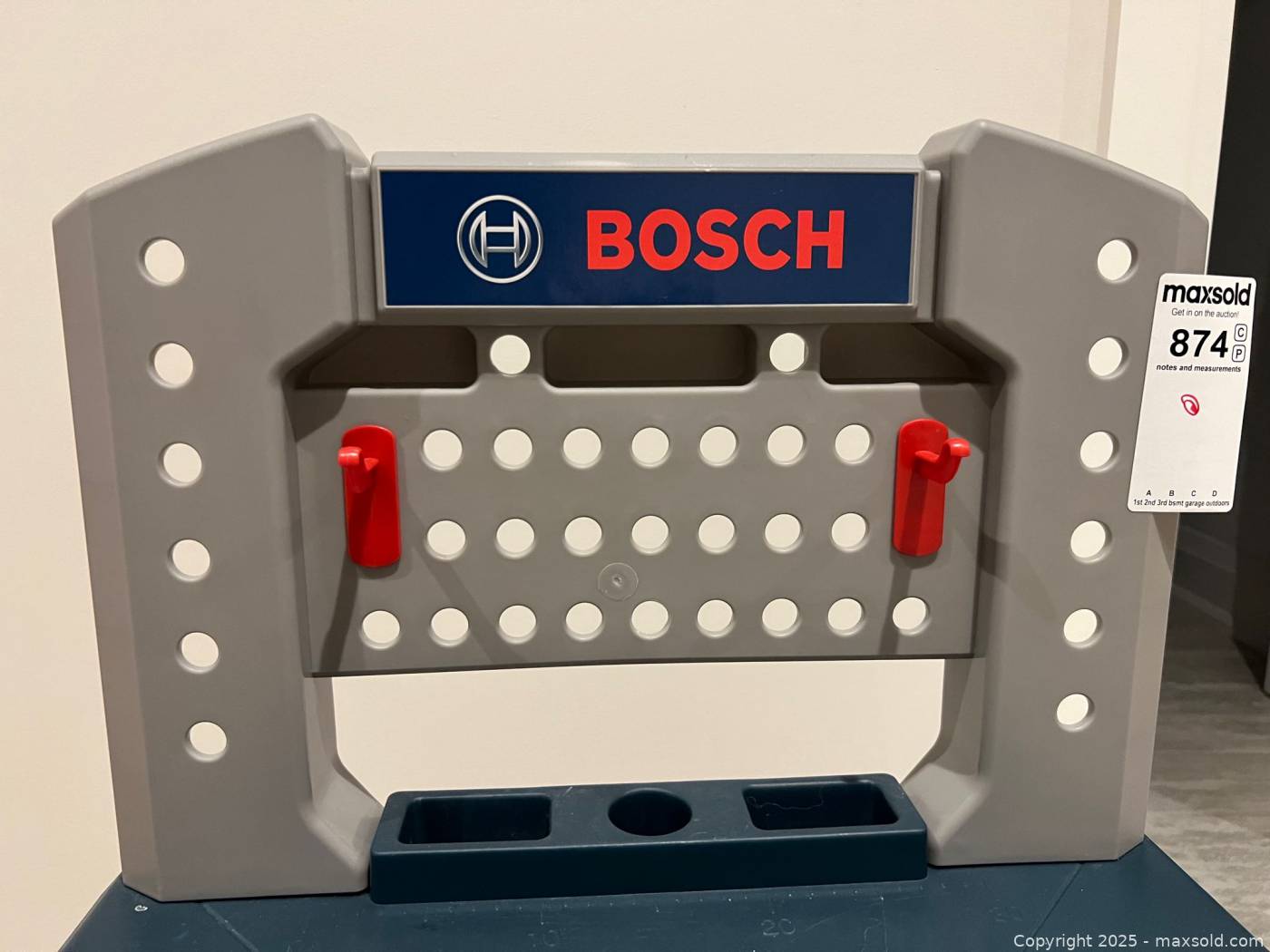 Bosch kids plastic toy workbench | Maxsold