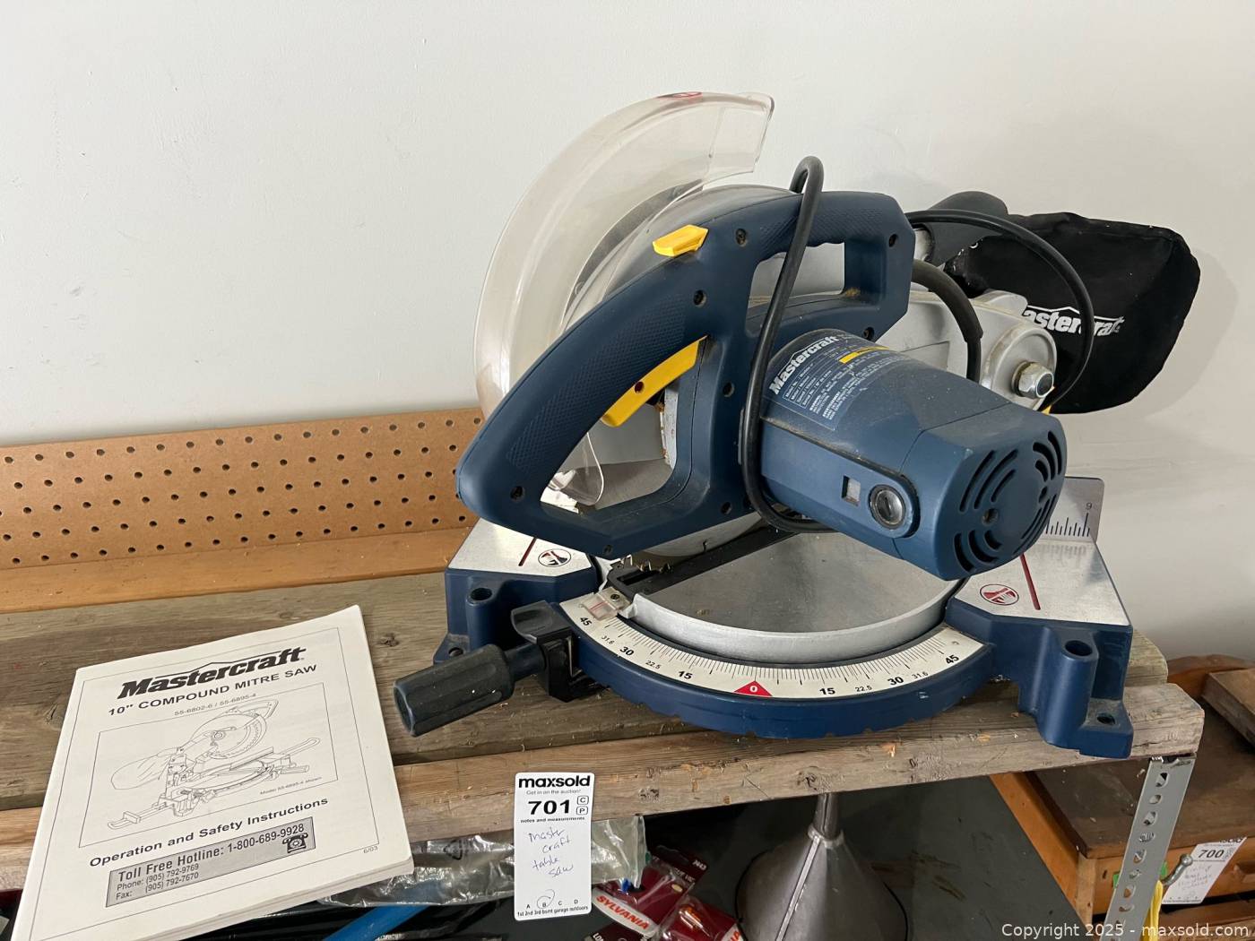 Mastercraft 10" compound mitre saw with manual | Maxsold
