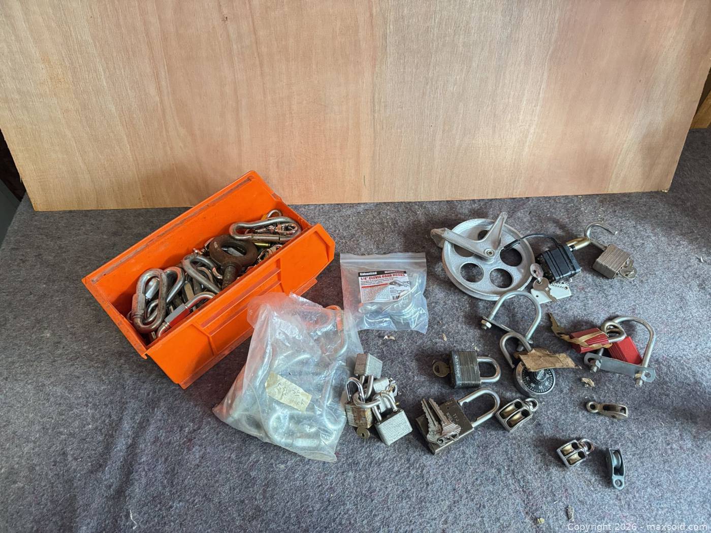 Clevis and padlocks assortment | Maxsold