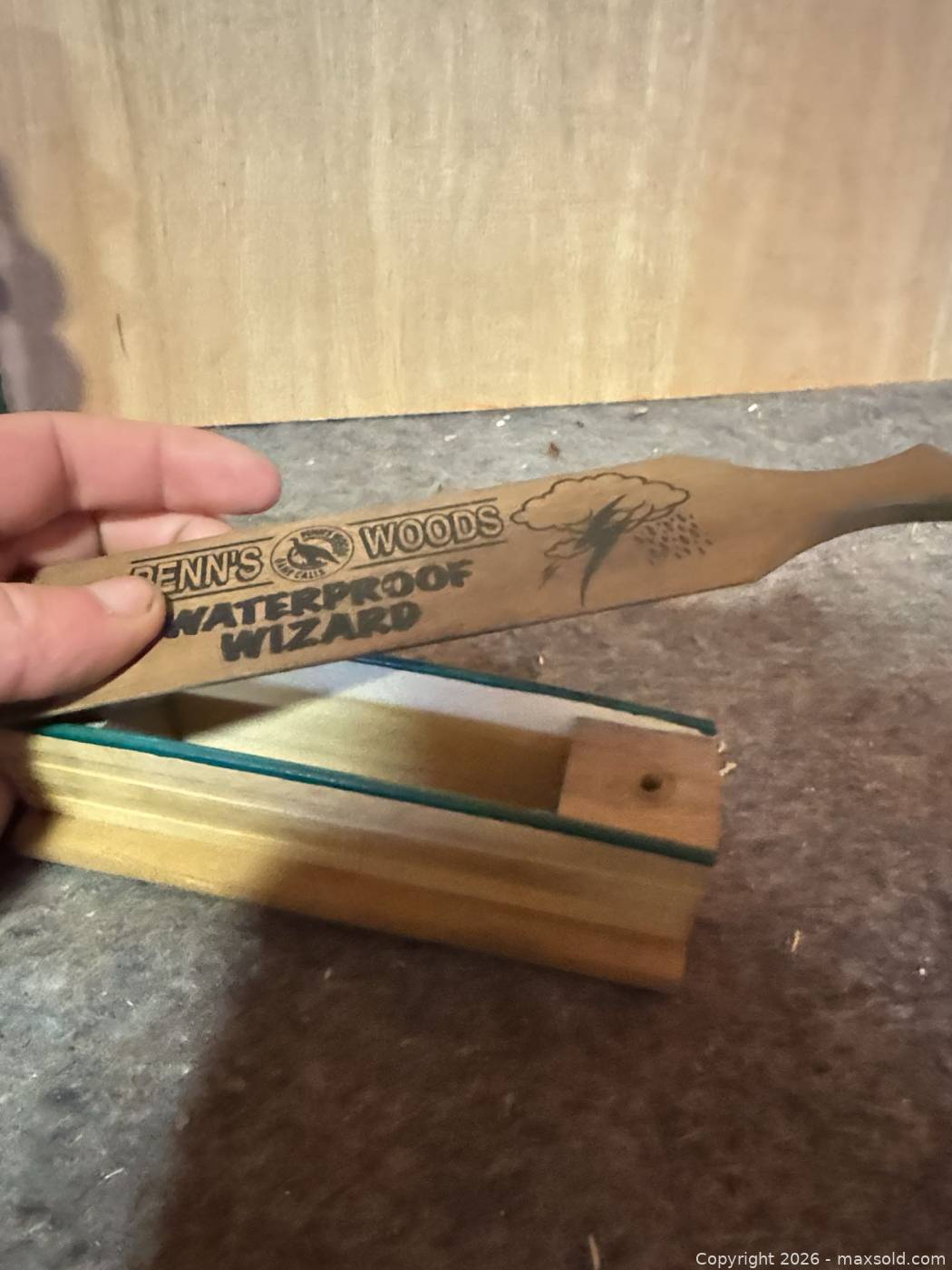 Penn's Woods Waterproof Wizard wooden box bird call with 2 plastic bird ...