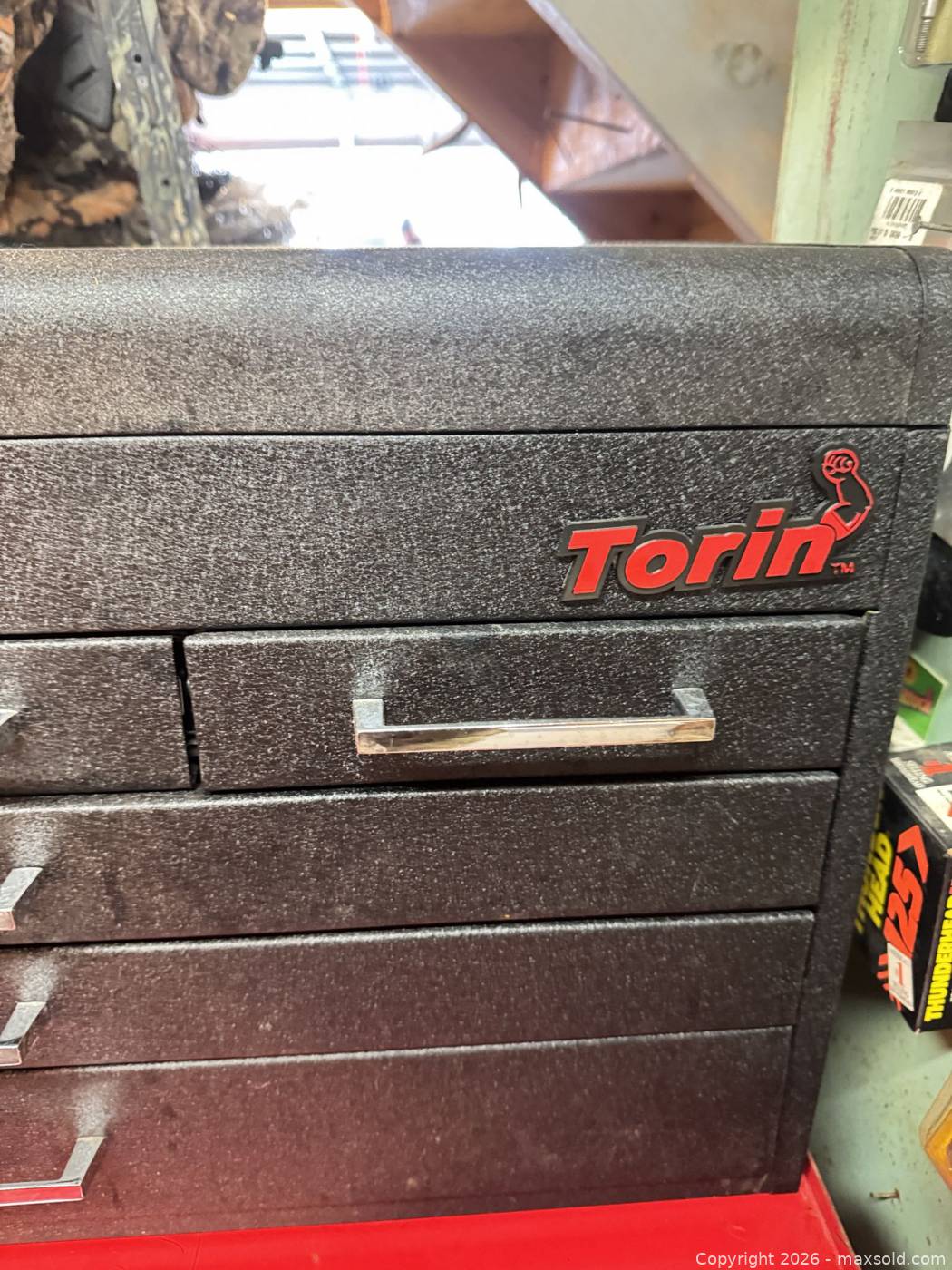 Torin steel 5-drawer lockable tool chest | Maxsold