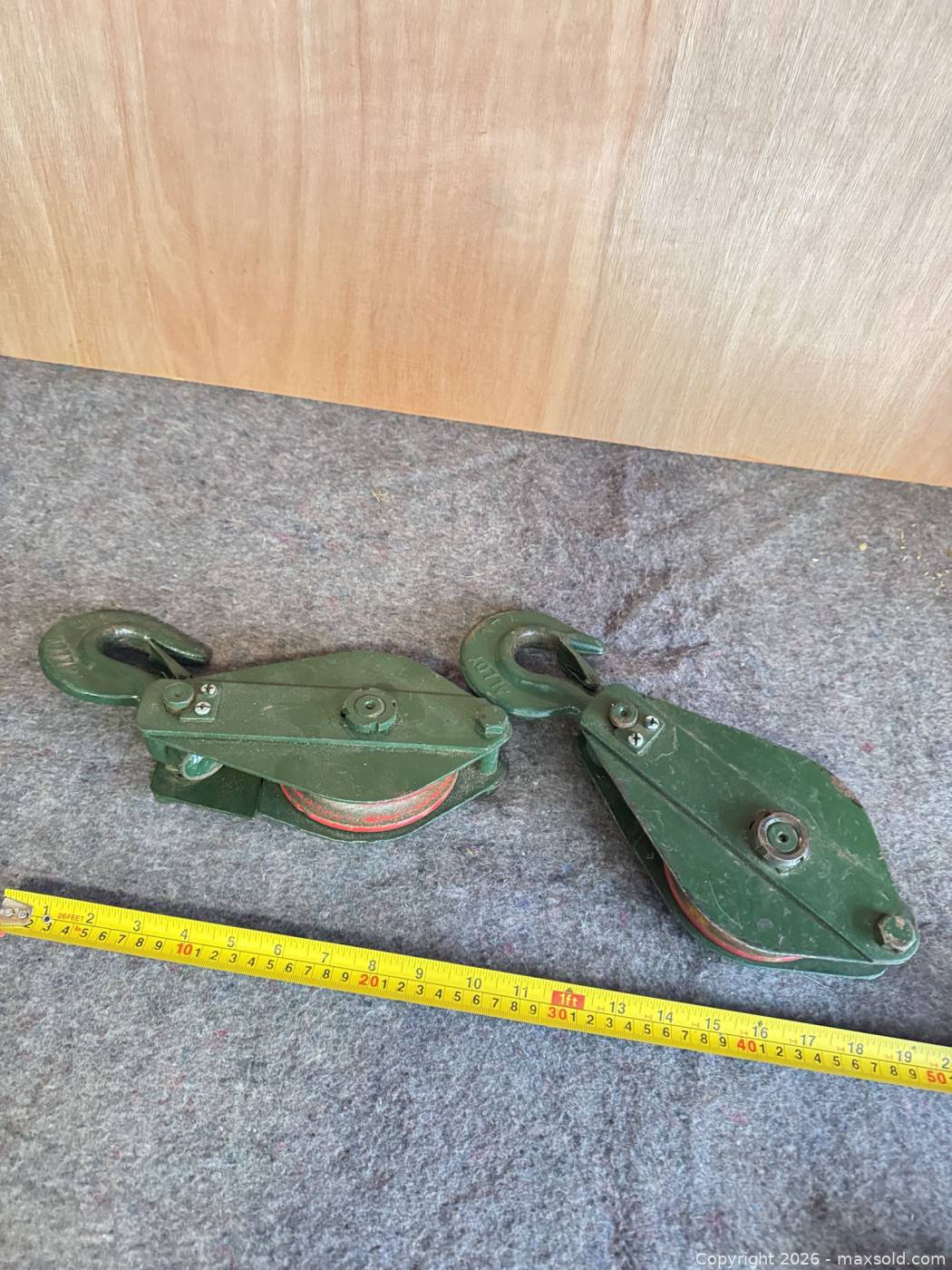 Two 1-ton rope pulley blocks | Maxsold