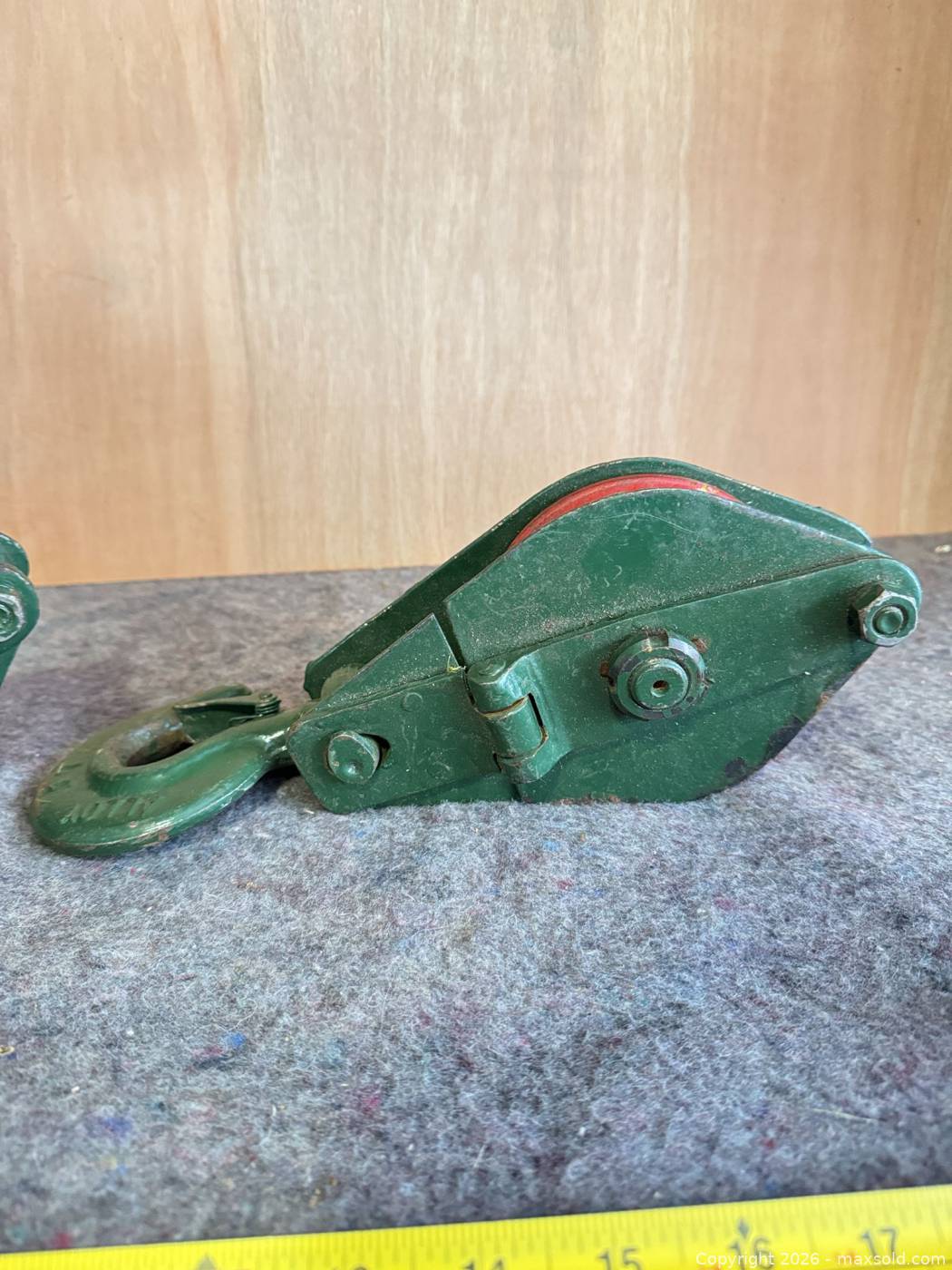 Two 1-ton rope pulley blocks | Maxsold
