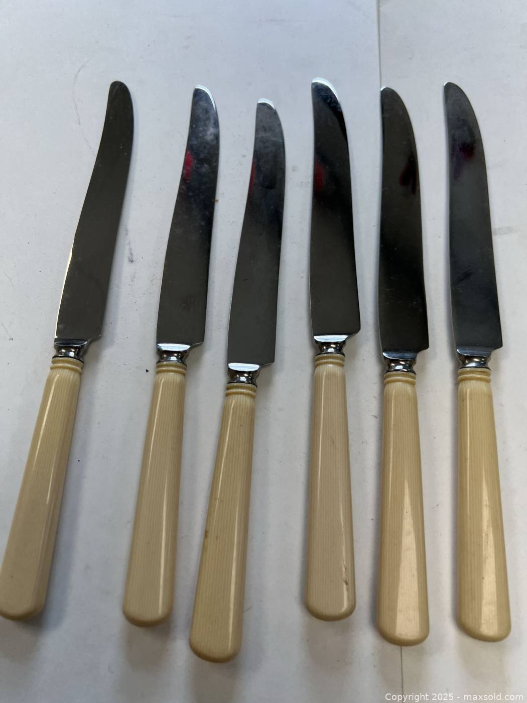Jamson & Goodnow Bakelite Handle Flatware | Maxsold