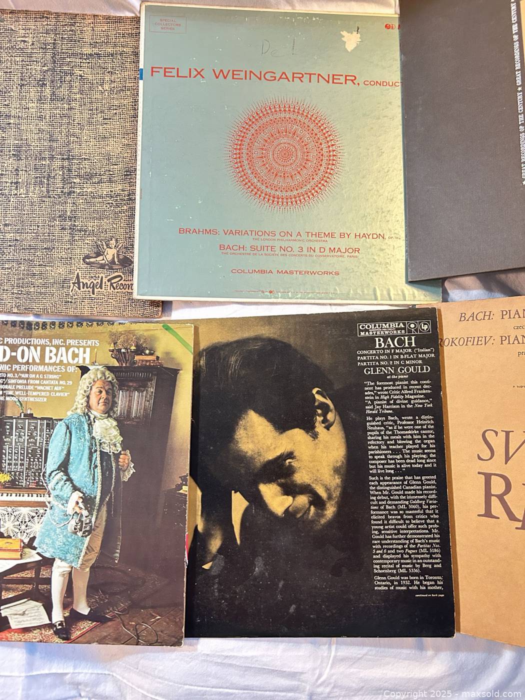 10 classical vinyl LP records | Maxsold
