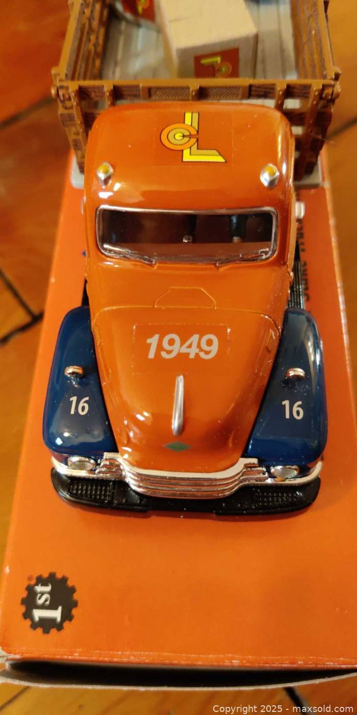 1:34 Scale Die-Cast 1955 Diamond-T Stake Truck Model With Box | Maxsold