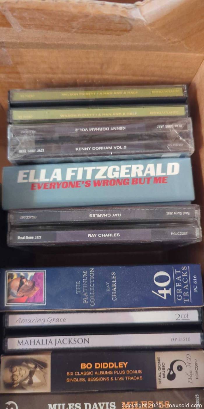 18 jazz, blues & soul CD box sets | Maxsold