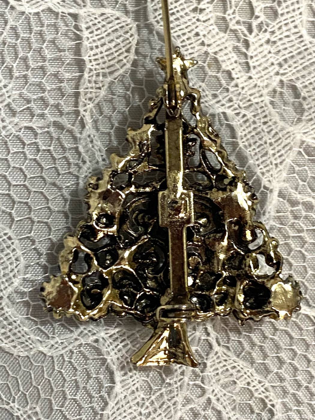 Christmas Tree Rhinestone Brooch | Maxsold