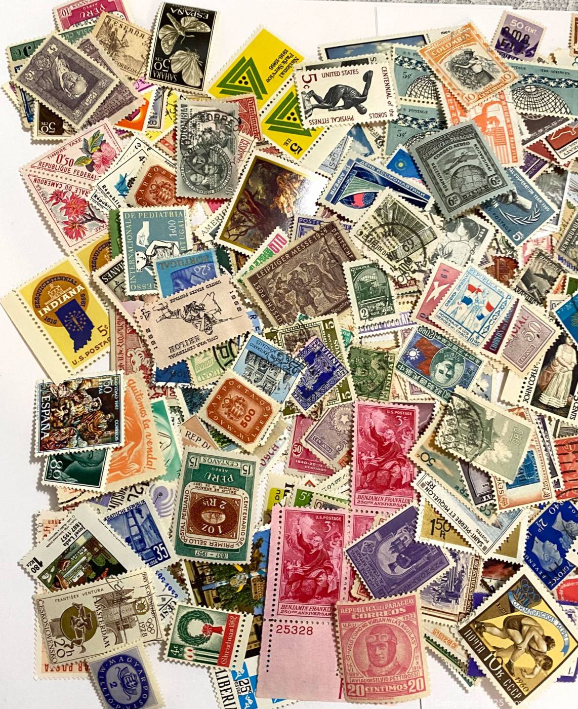 US and international postage stamps assortment | Maxsold