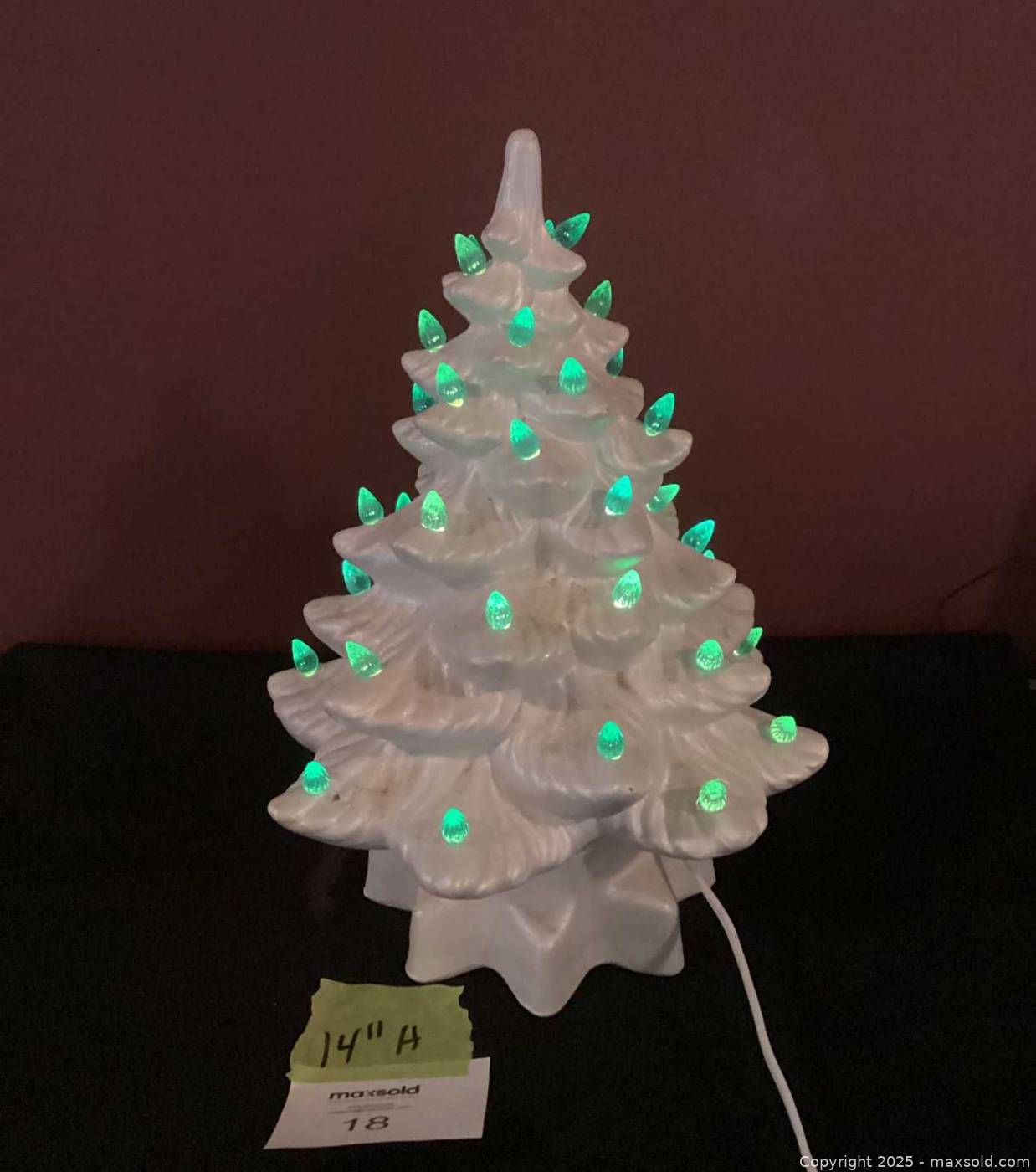 14" glazed ceramic light-up Christmas tree | Maxsold