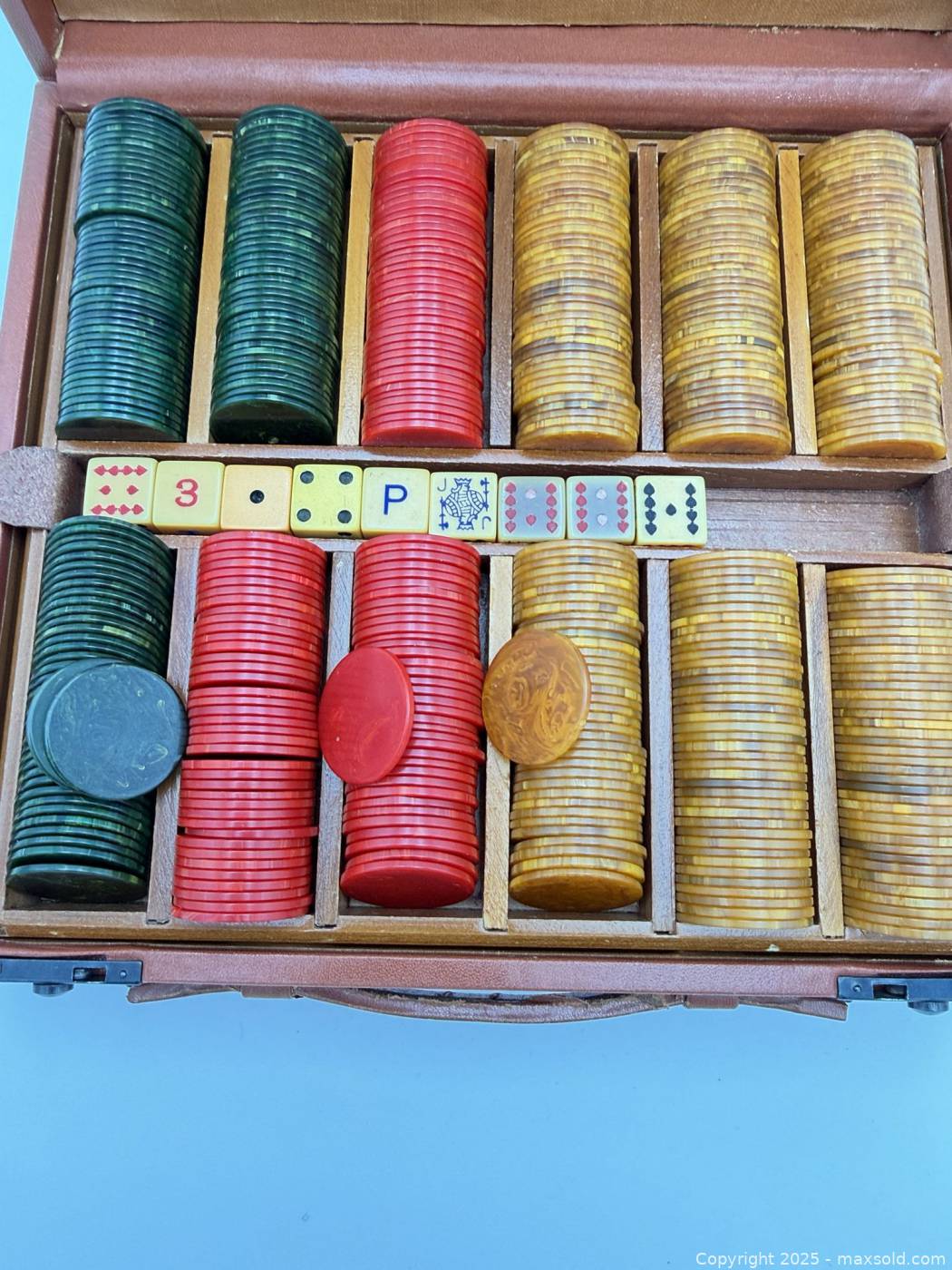 Wooden poker chip storage case with vintage chips and dice | Maxsold