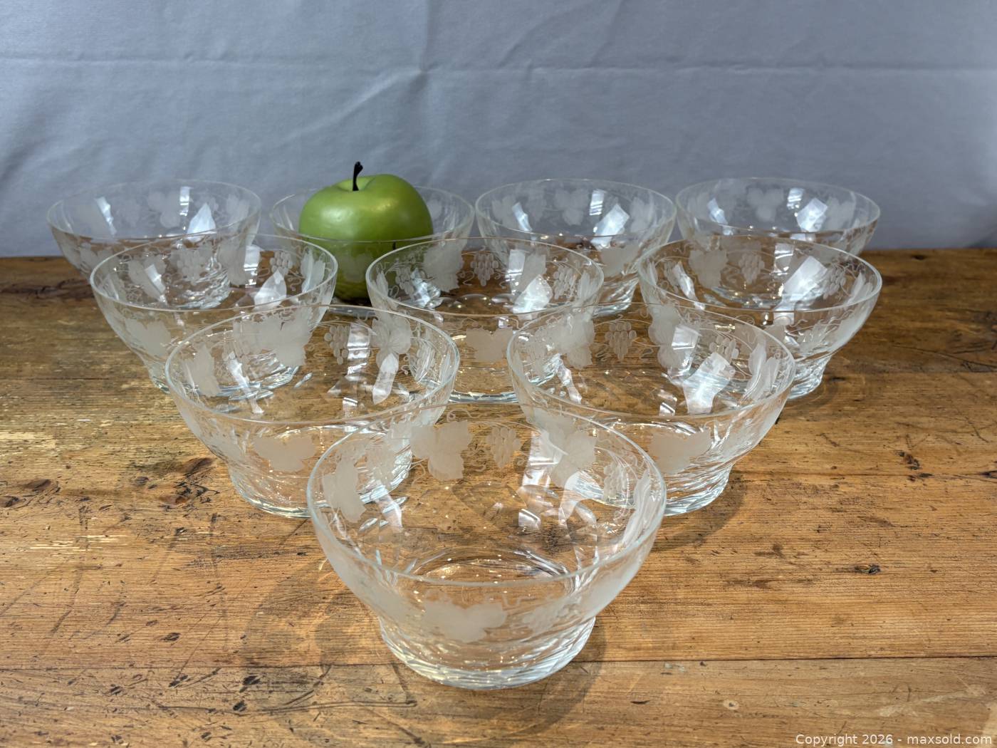Set of 10 Anchor Hocking Grape Leaf Punch Cups | Maxsold