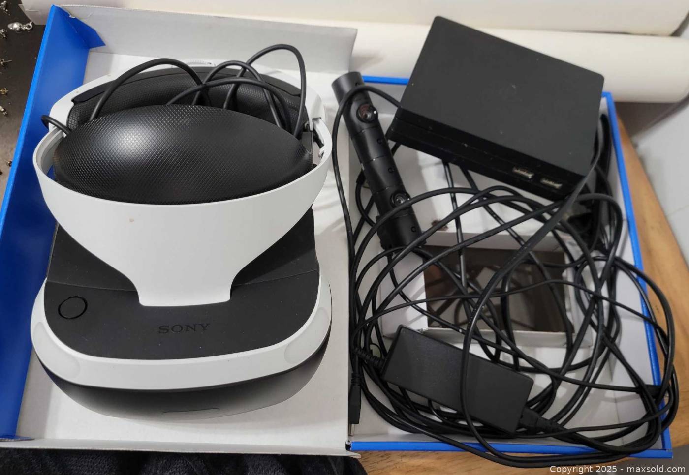 Sony PlayStation VR Headset Set | Maxsold