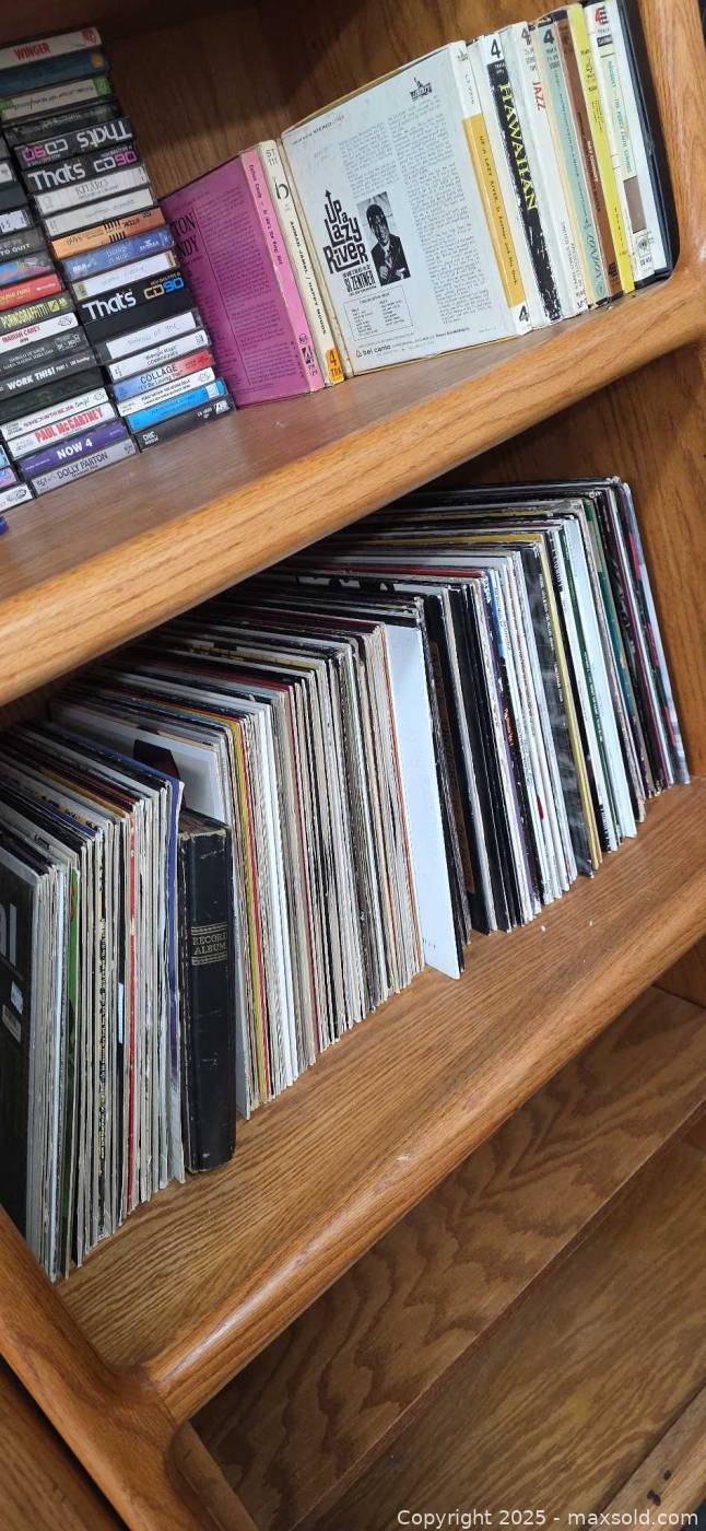 175 vinyl records various genres | Maxsold