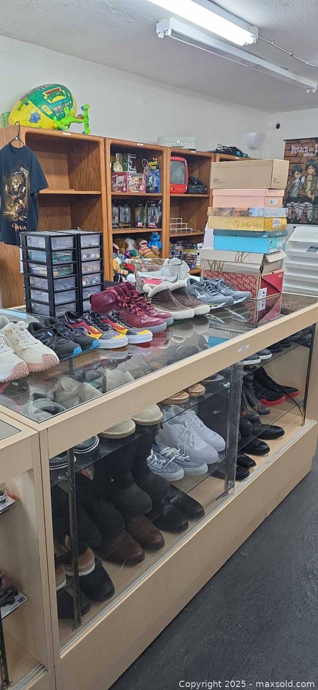 33 Pairs Name-Brand Shoes | Maxsold