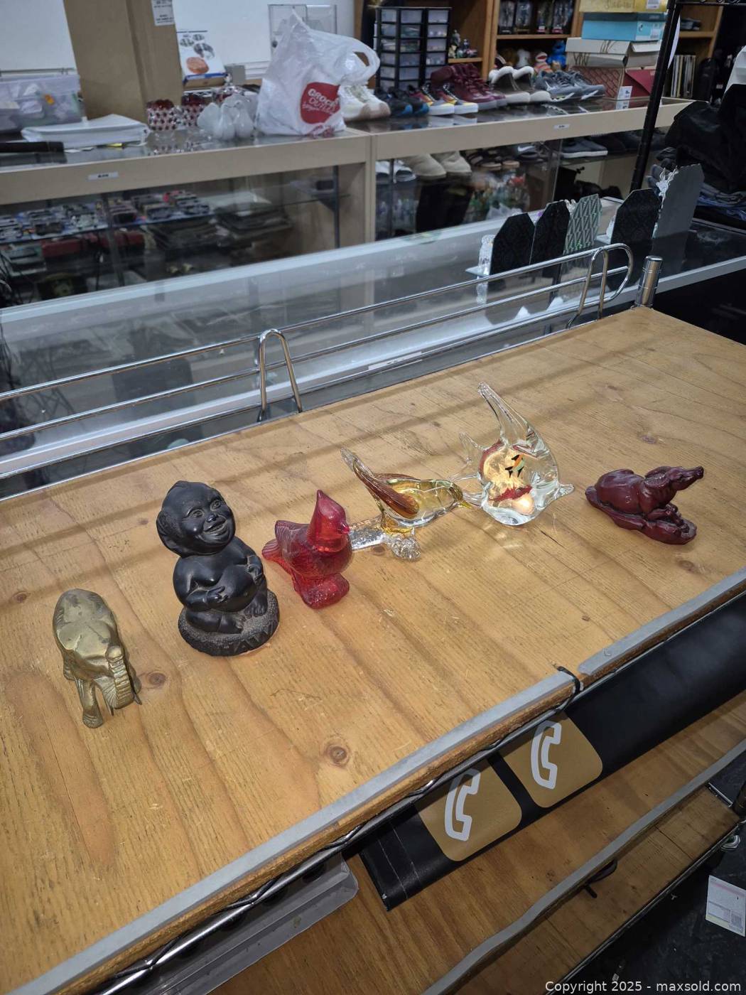Coco Joe lava Menehune, glass birds, fish, elephant, ox figurines | Maxsold