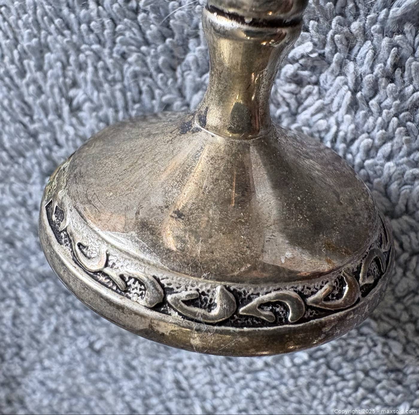 Six silver-plated grapevine cordial goblets | Maxsold