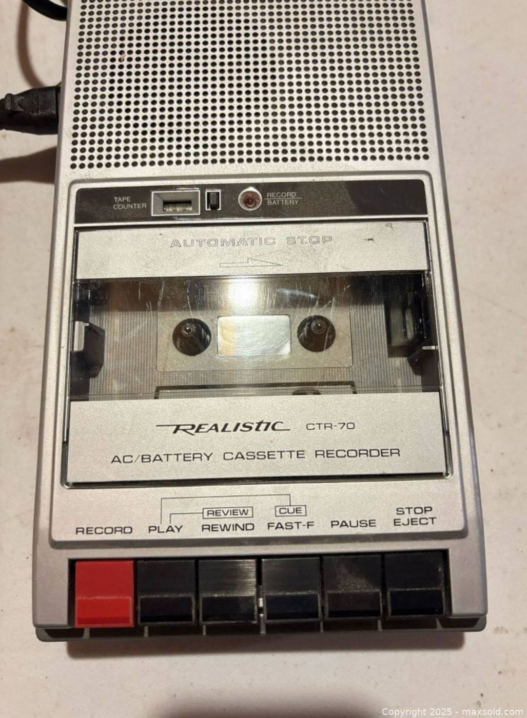 Realistic CTR-70 portable cassette recorder/player with AC cord and ...