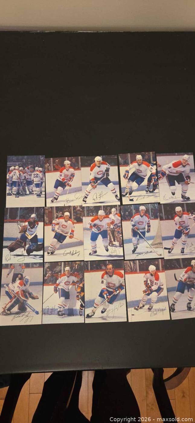Montreal Canadiens oversized hockey cards, 15 | Maxsold