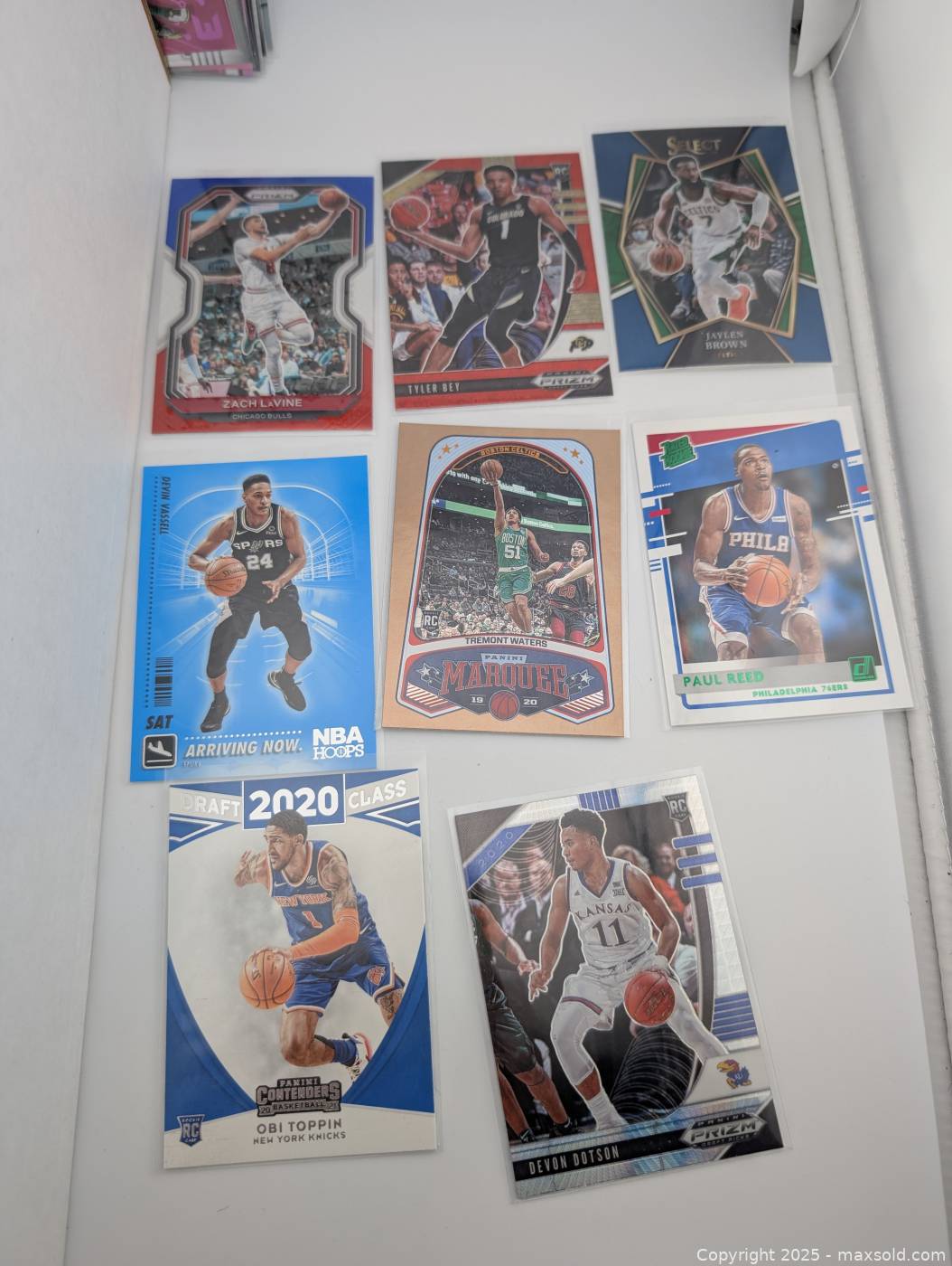 Modern NBA basketball trading card lot 1000+ | Maxsold