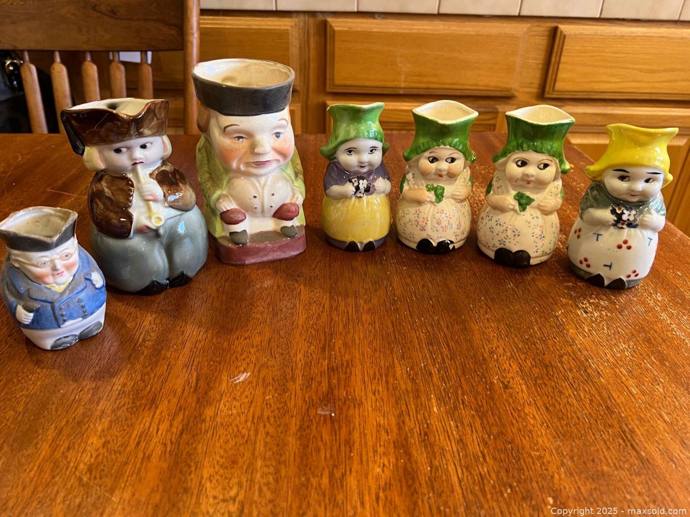 Vintage Toby Jugs And Dutch Girl Creamers | Maxsold