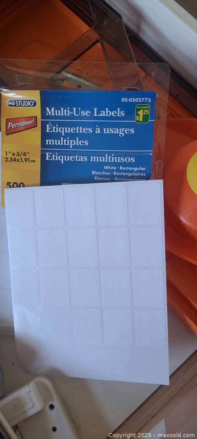 Assorted Kitchen Tools And Small Electronics | Maxsold