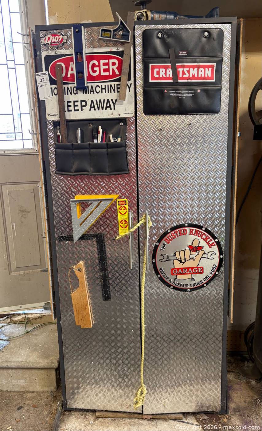 Two-door tool storage cabinet 30x19x66.5 in | Maxsold