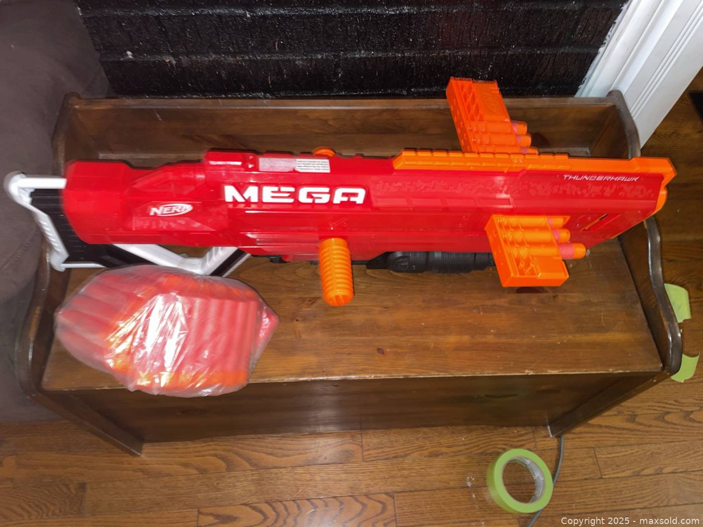 Nerf Mega Thunderhawk blaster with drum and darts | Maxsold
