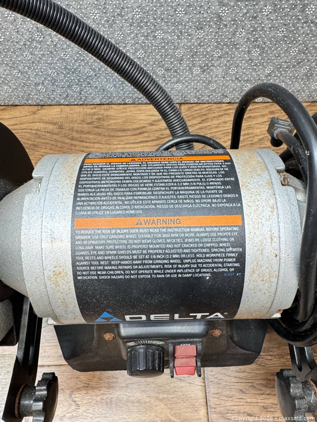 Delta 6-inch variable speed bench grinder | Maxsold